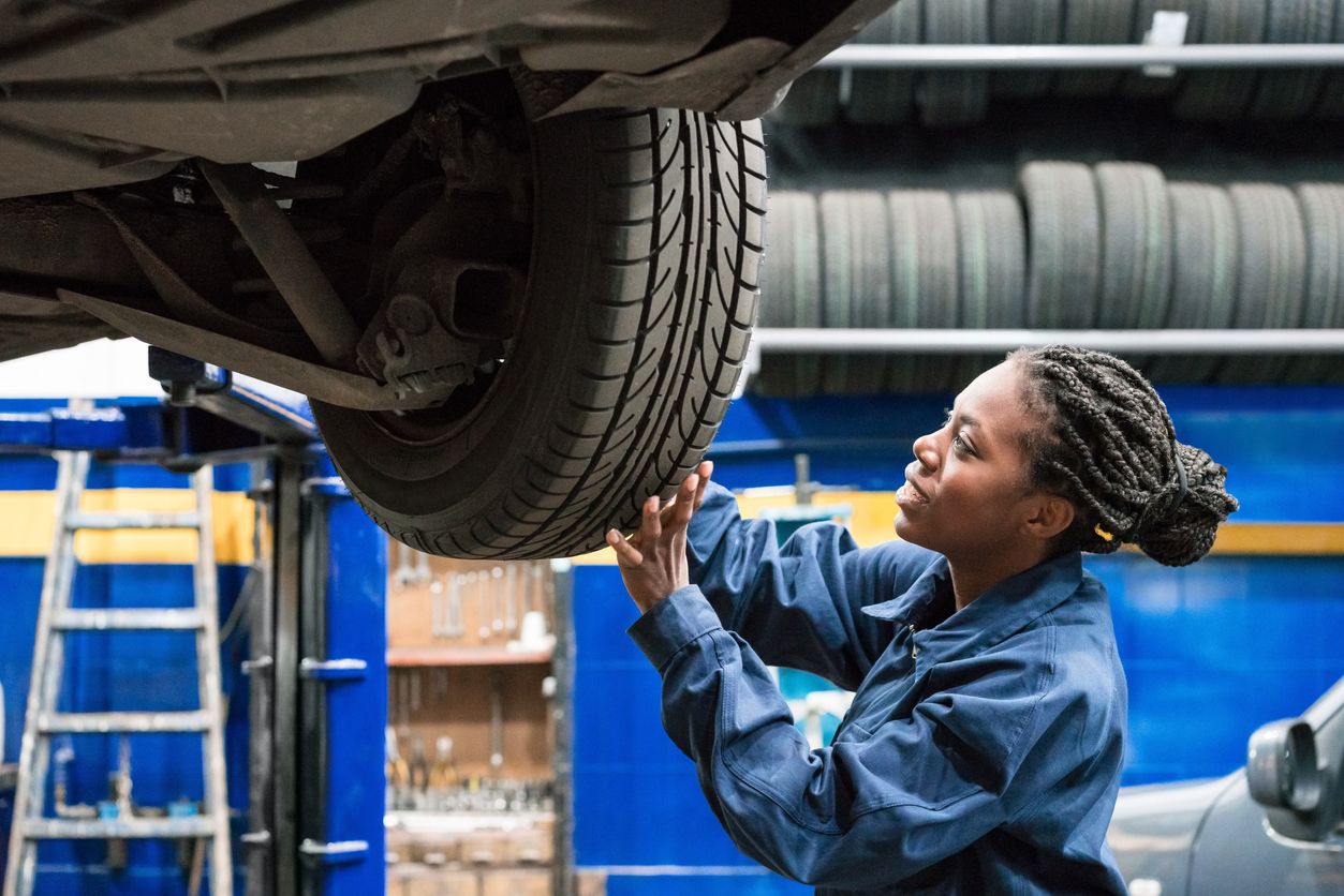 Car Stopping Distances Explained | Brindley Garages Group