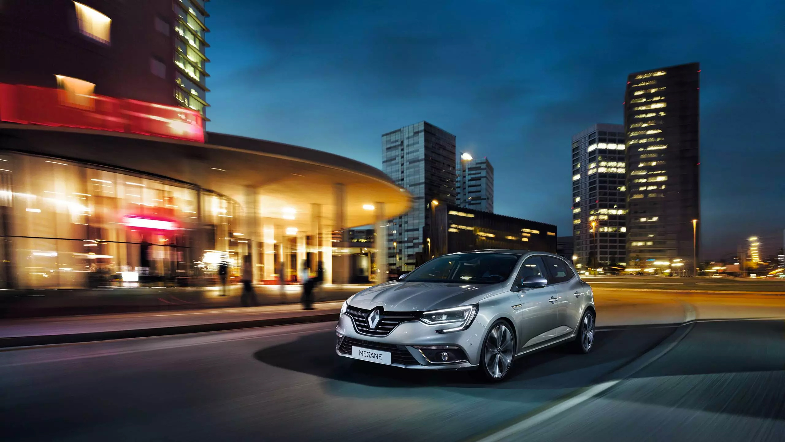 Renault | Holdcroft | Midlands | North West