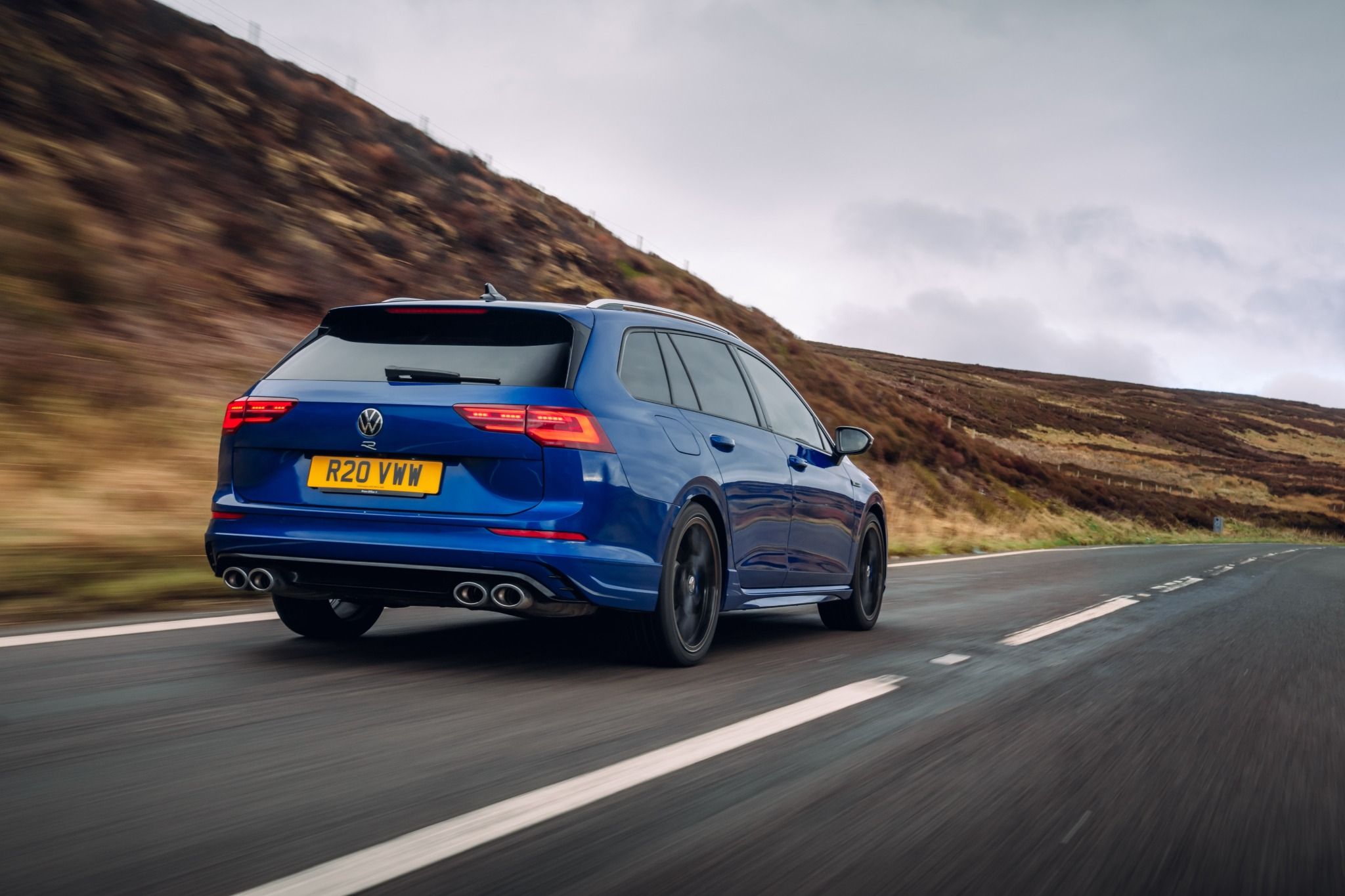 Volkswagen Golf R Estate Review | Swansway Blog